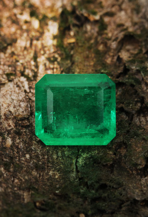 Russian Emerald Silver Ring-7470AD | Juwelo